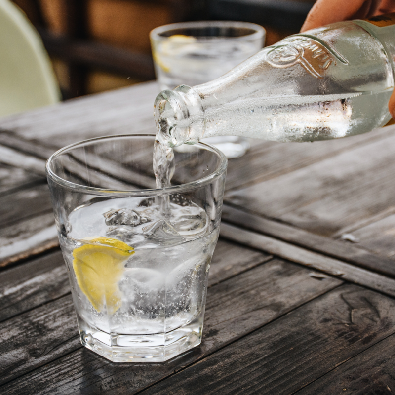 When you go out, alternate your alcoholic drinks with non-alcoholic ...